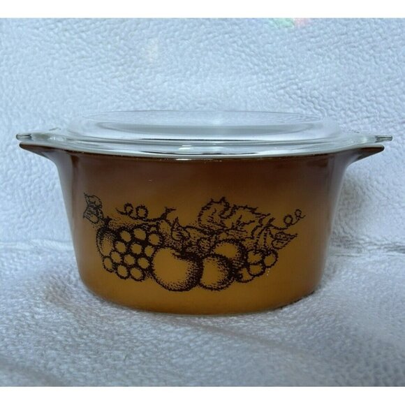 Pyrex | Kitchen | Pyrex Old Orchard Casserole Dish Lid 473 Qt 7s ...